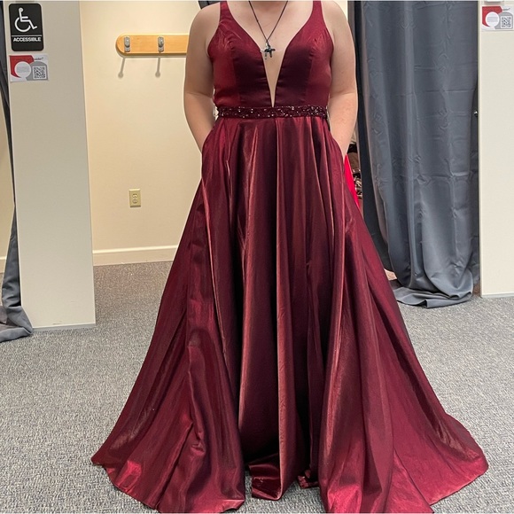 Dresses | Sold Size 14 Prom Dress | Poshmark